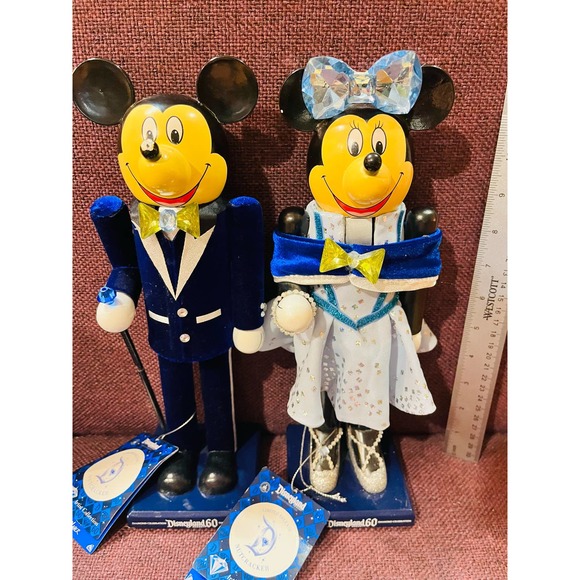 Disney | Holiday | Limited Edition Mickey And Minnie Nut Crackers ...